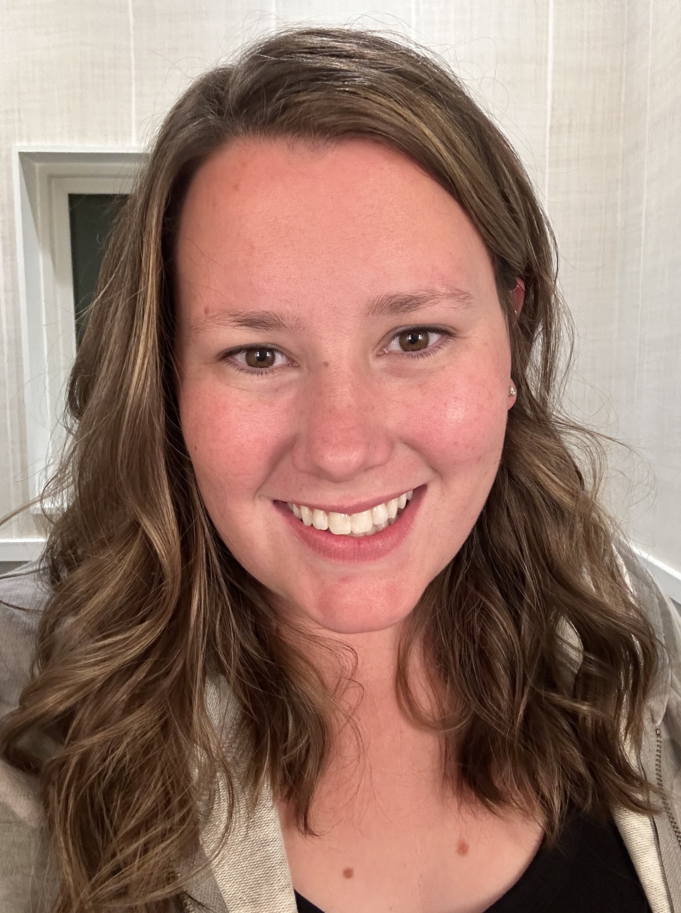 About the Author – Emily Eve Writes